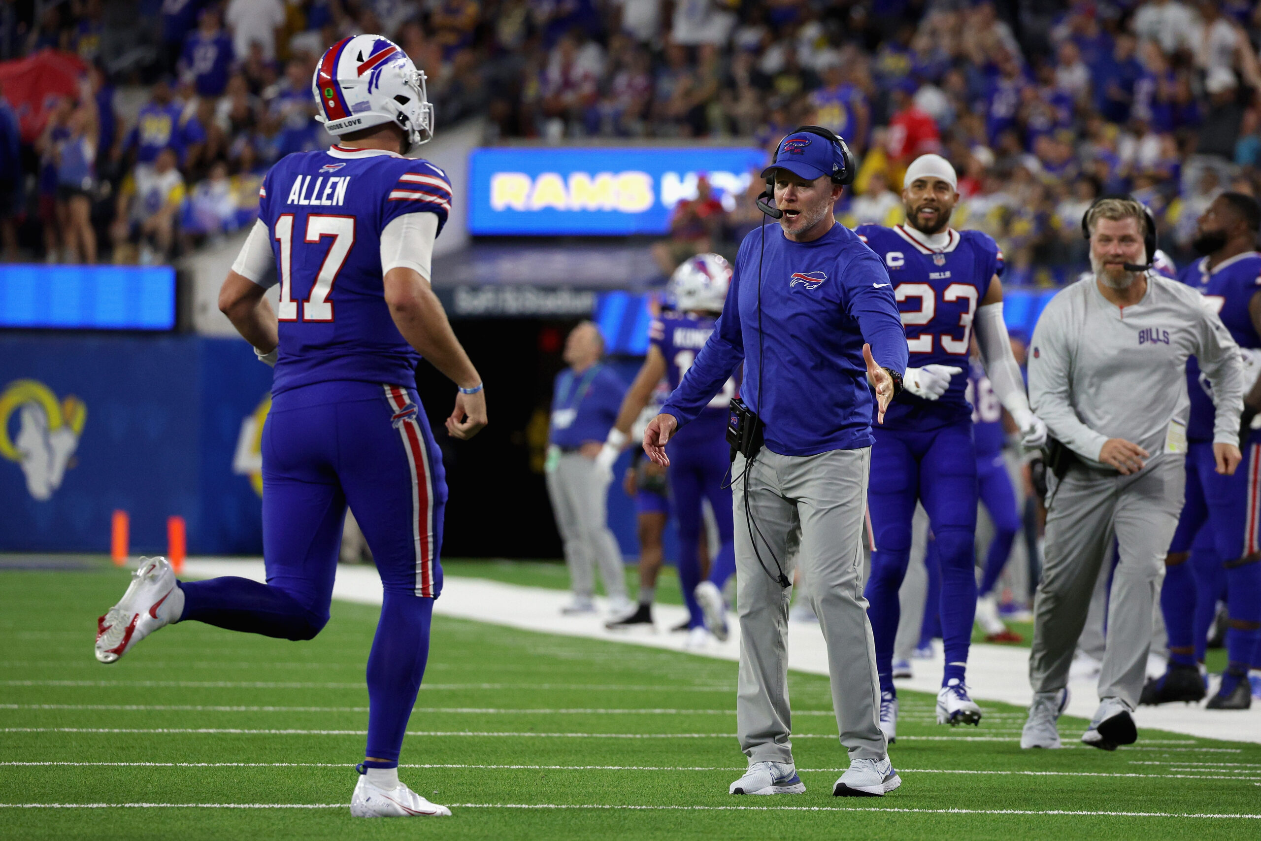 NFL, Allen fa sul serio: il quarteback dei Bills ha inaugurato la ...